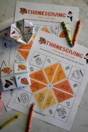 Free Printable Thanksgiving Fortune Teller - Craft · Share · Play